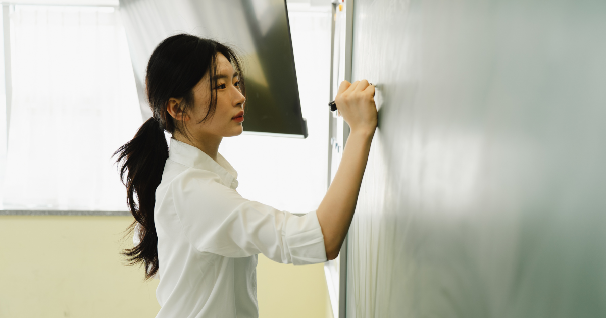 Building an EOS Accountability Chart: A Step-by-Step Guide